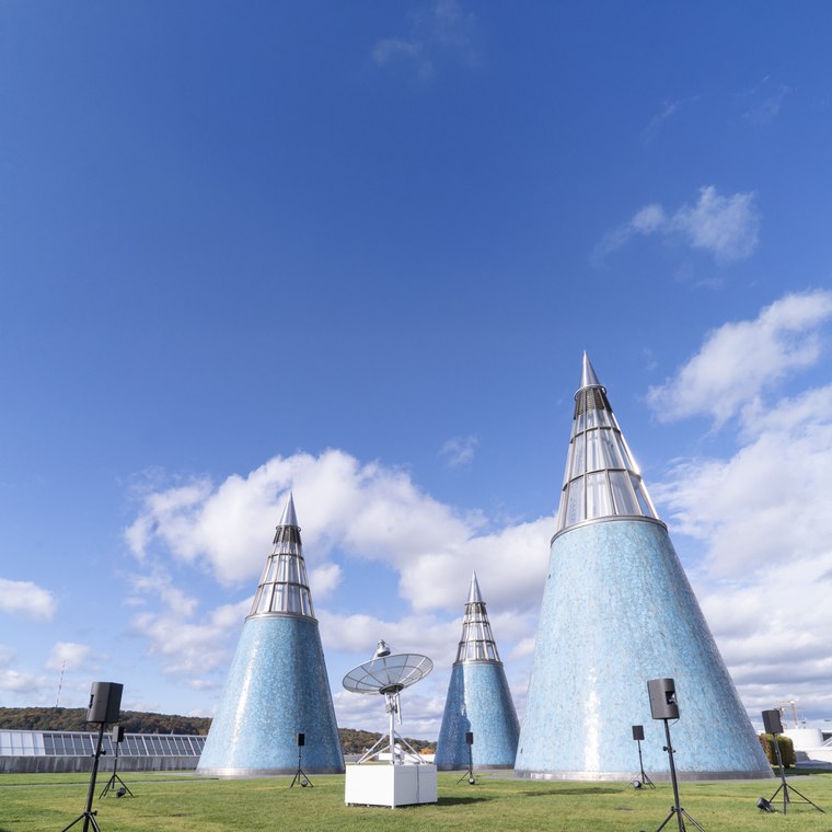 Artist in Residence 2026: Quadrature — Schaufler Lab@TU Dresden — TU ...